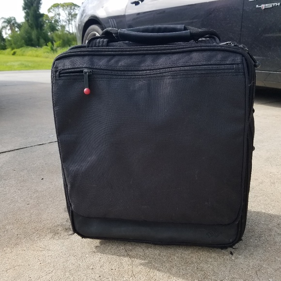 IBM Thinkpad | Other | Ibm Think Pad Electric Carryrolling Travel Case ...